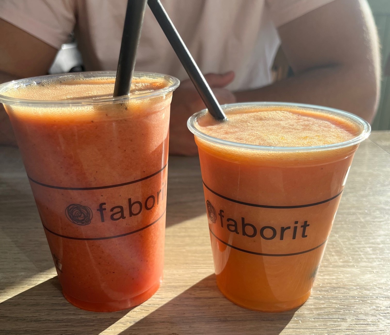 Faborit, healthy work-food por toda la capital - Molus Home